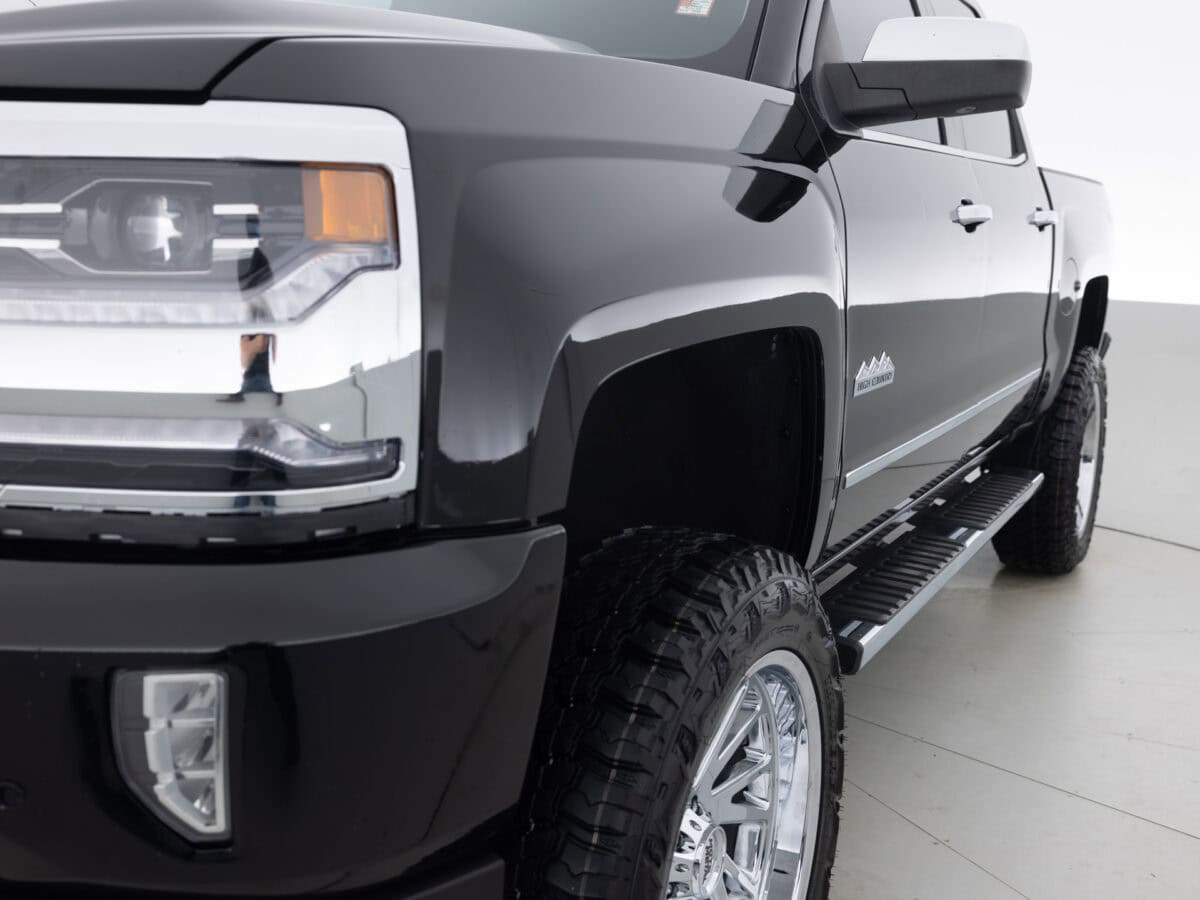 USED LIFTED 2018 CHEVROLET SILVERADO 1500 • HIGH COUNTRY | 4WD • 5.3L V8
