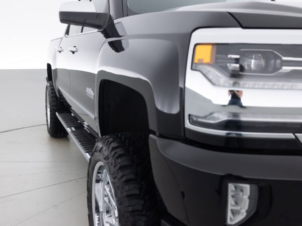 USED LIFTED 2018 CHEVROLET SILVERADO 1500 • HIGH COUNTRY | 4WD • 5.3L V8