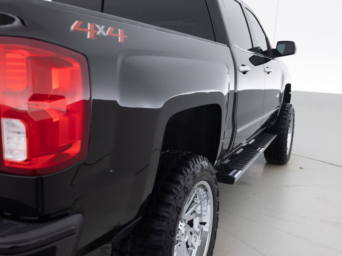 USED LIFTED 2018 CHEVROLET SILVERADO 1500 • HIGH COUNTRY | 4WD • 5.3L V8