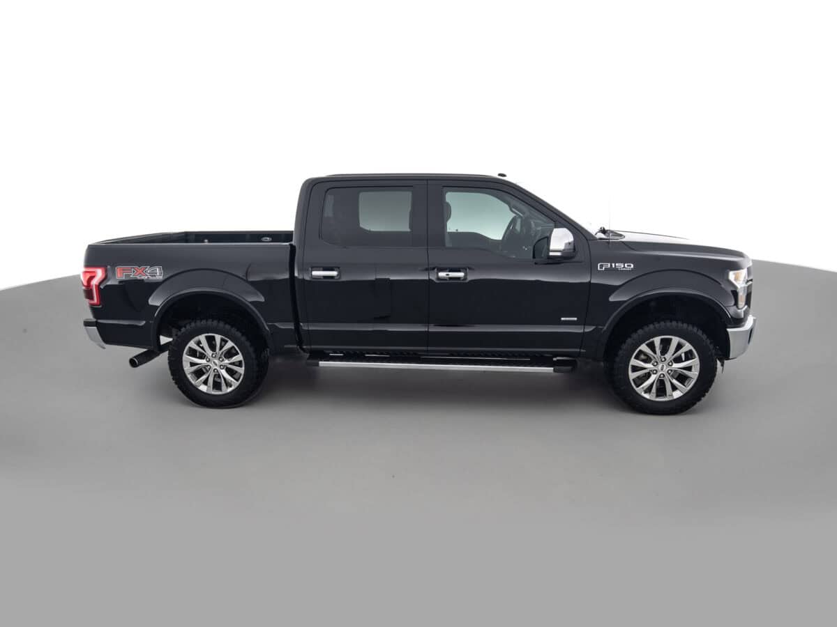 USED LEVELED 2016 FORD F150 • LARIAT | 4WD • 3.5L V6