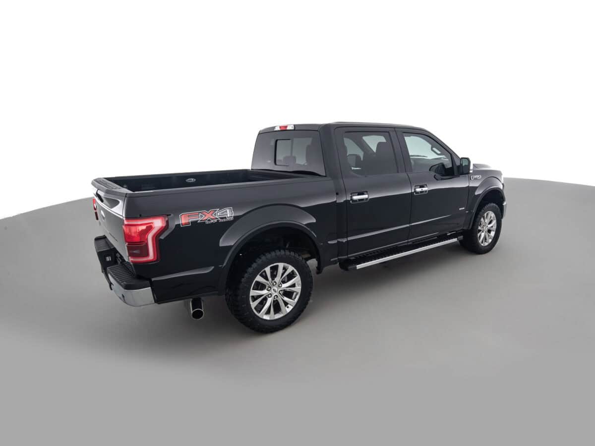 USED LEVELED 2016 FORD F150 • LARIAT | 4WD • 3.5L V6