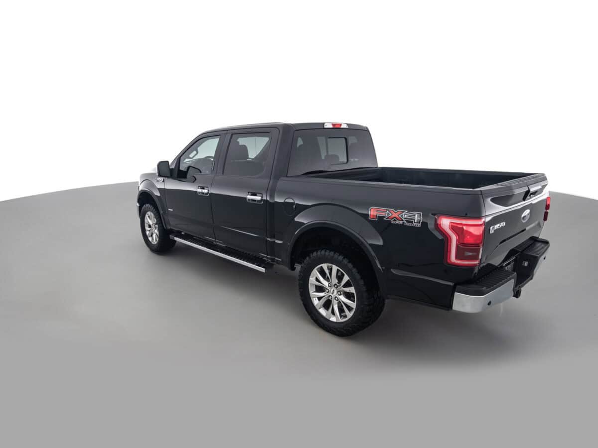 USED LEVELED 2016 FORD F150 • LARIAT | 4WD • 3.5L V6