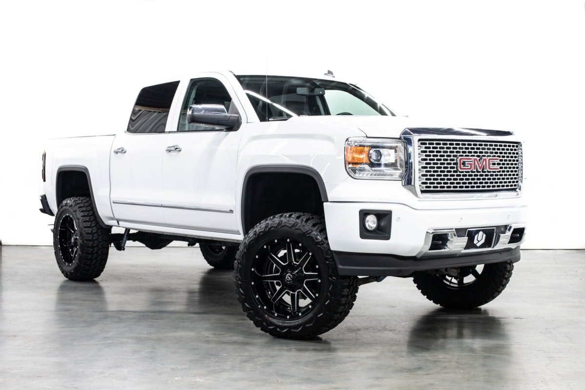 Custom Lifted GMC Sierra | Nationwide Delivery