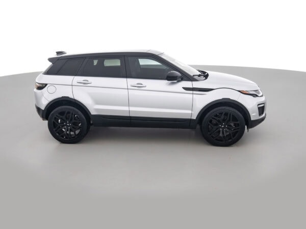 USED 2017 LAND ROVER RANGE ROVER • SE SPORT | 4WD • 2.0L 4CYL