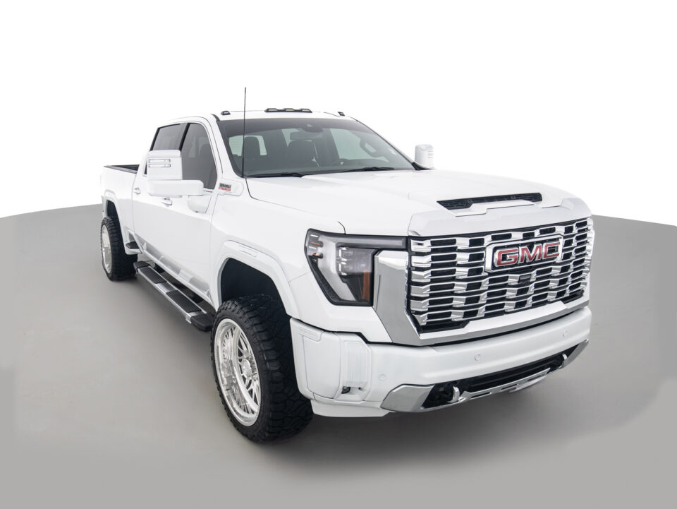 Lifted Squatted Trucks | Ultimate Rides